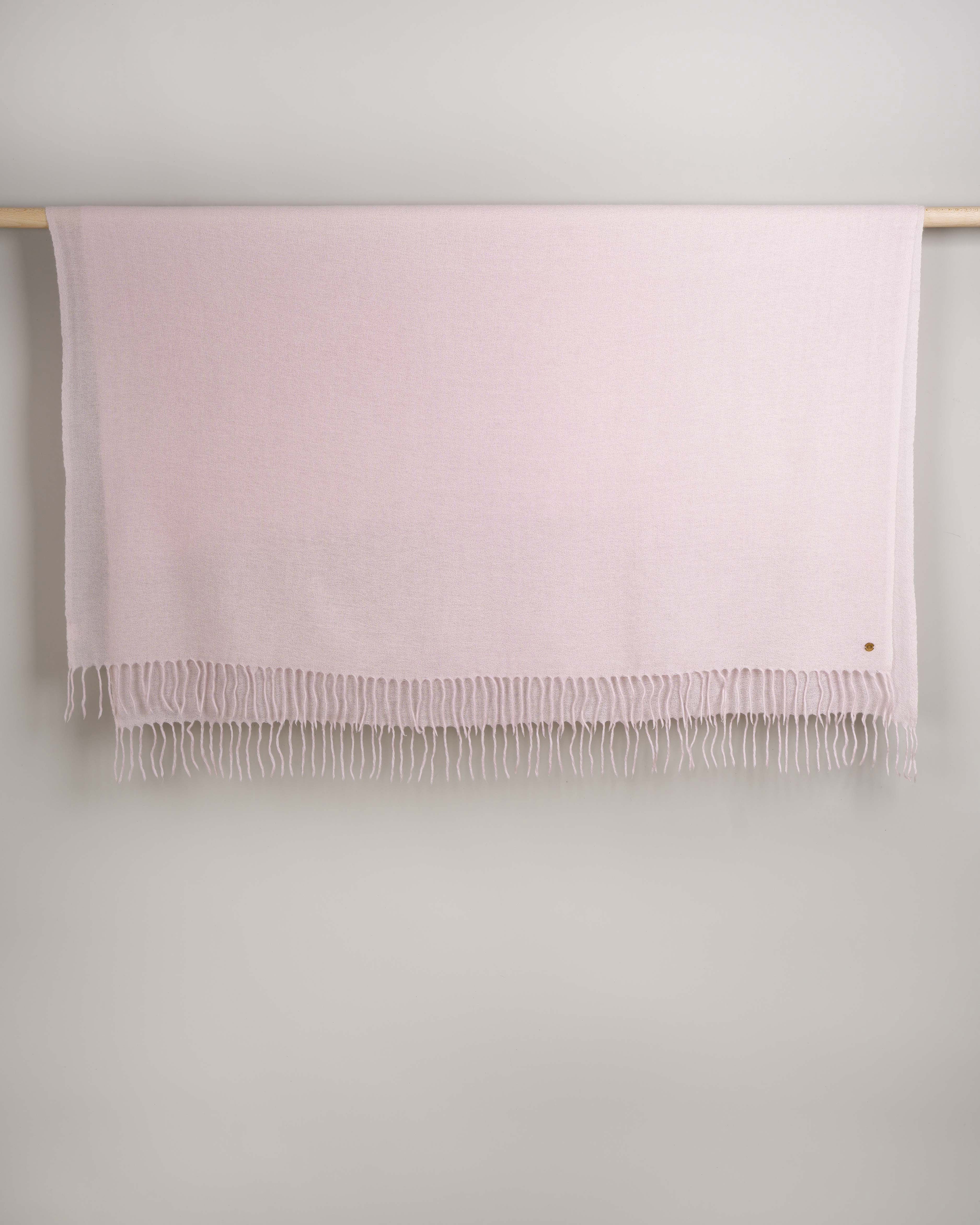 Kaschmirtuch Kunjo barely pink – Bellona Cashmere & Horn GmbH